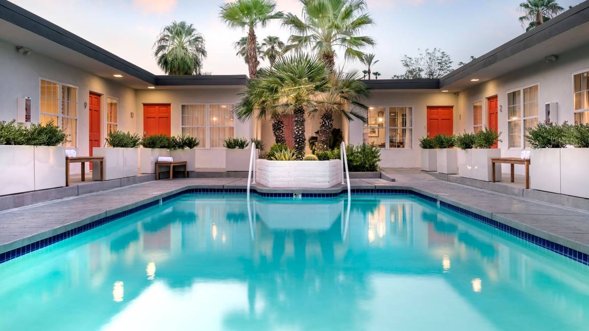 78 M² House ∙ 2 Bedrooms ∙ 4 Guests - Palm Springs, CA