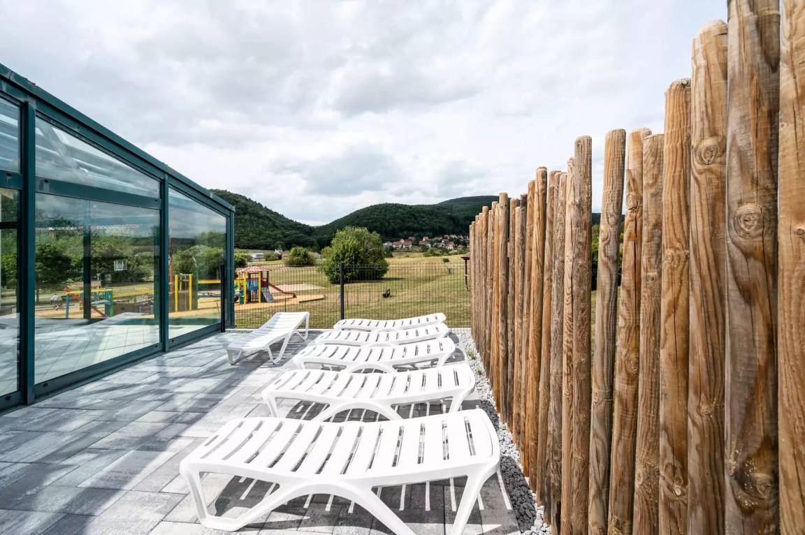 Chalet ∙ 1 Chambre ∙ 2 Personnes - Étang de Hanau