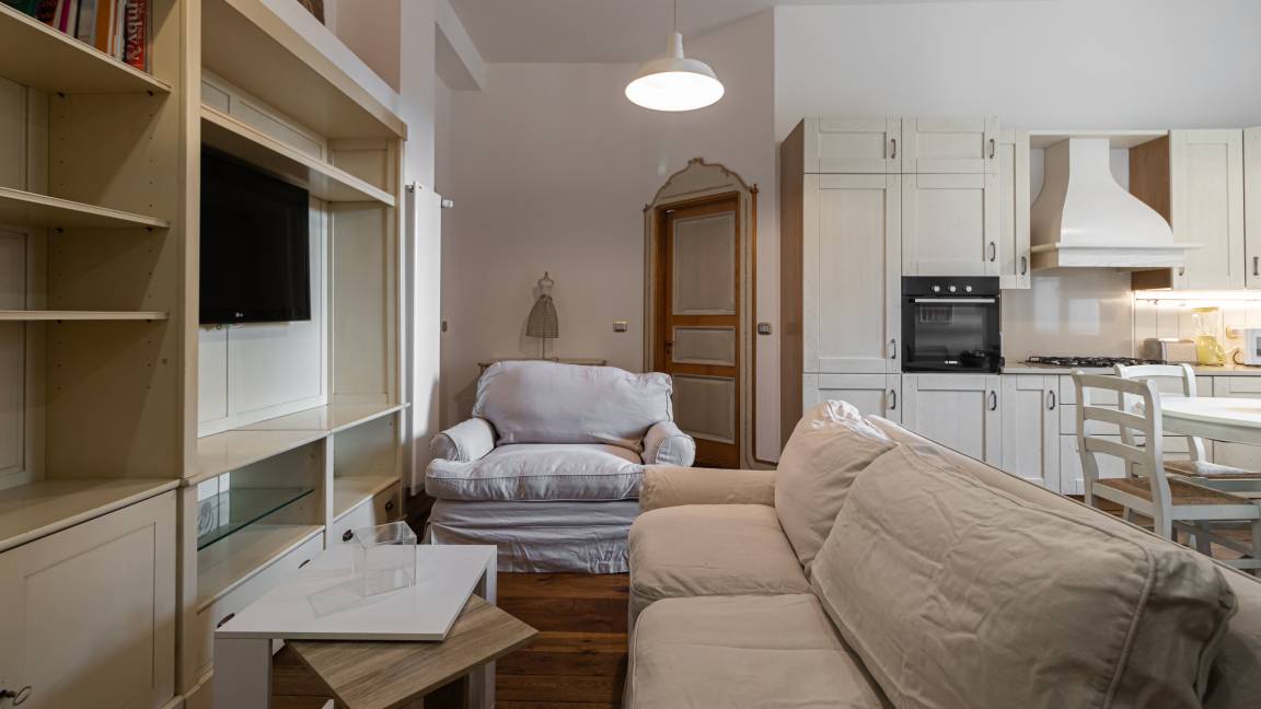 78 M² Apartamento ∙ 2 Habitaciones ∙ 4 Huéspedes - Milán