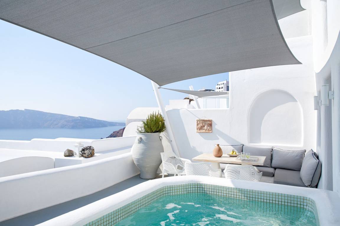 Villa ∙ 2 Bedrooms ∙ 5 Guests - Oia