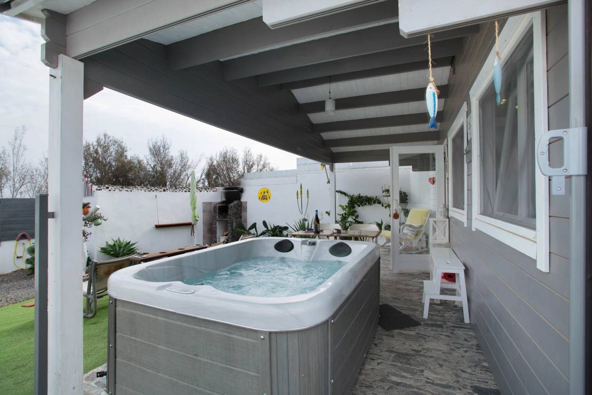 35 M² Chalet ∙ 1 Habitación ∙ 2 Huéspedes - Telde