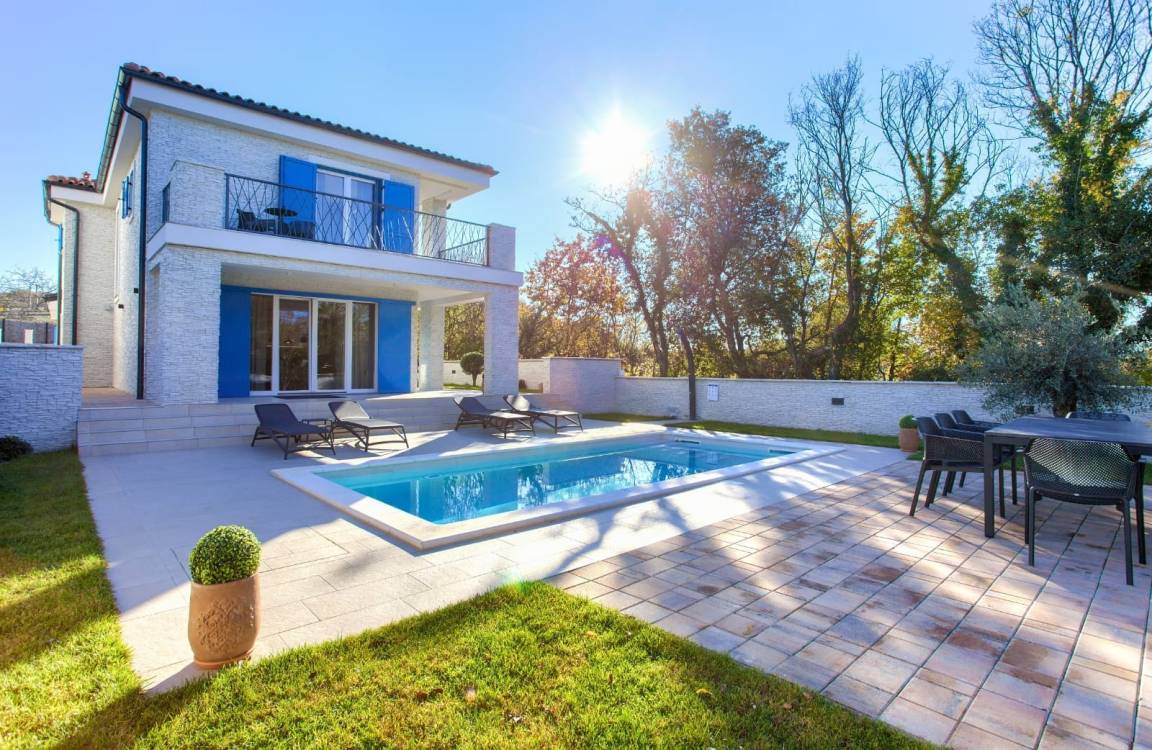 250 M² Villa ∙ 4 Slaapkamers ∙ 10 Gasten - Krk