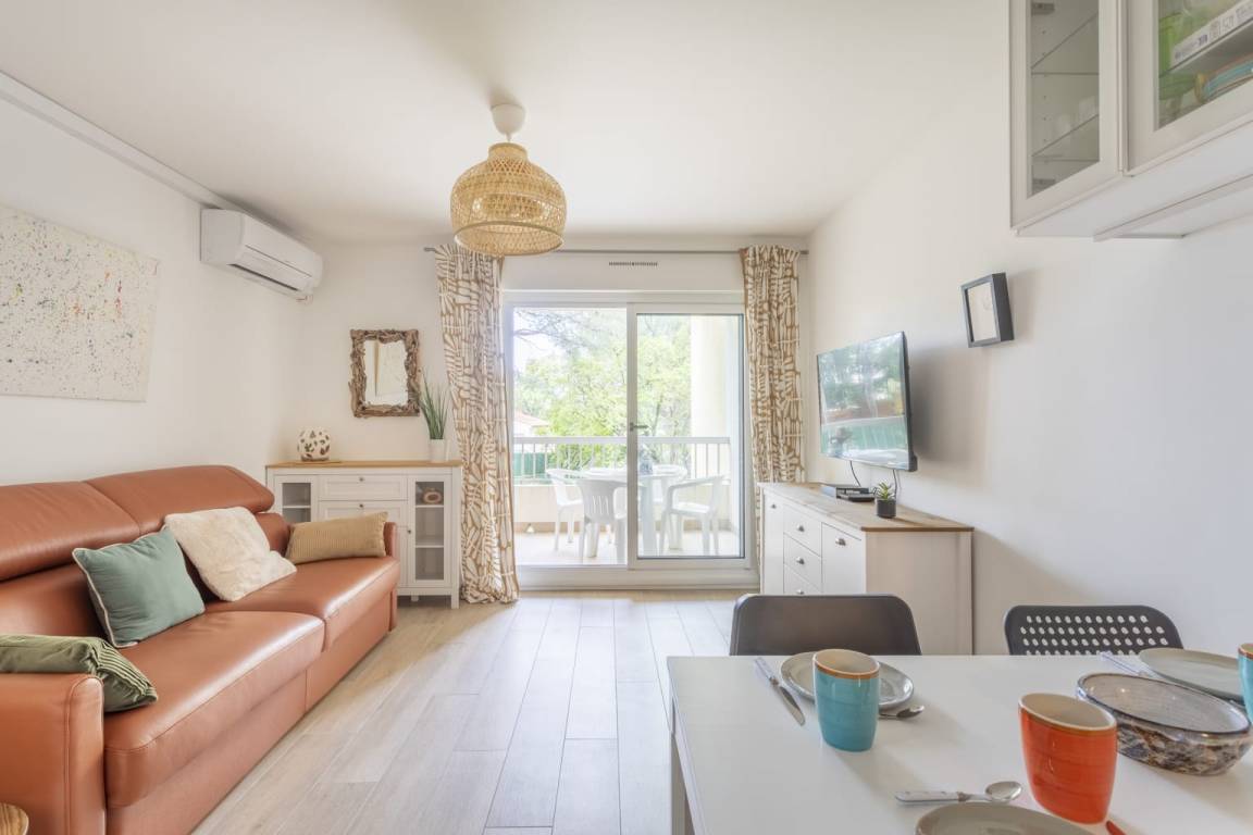 38 M² Appartement ∙ 1 Chambre ∙ 5 Personnes - La Seyne-sur-Mer