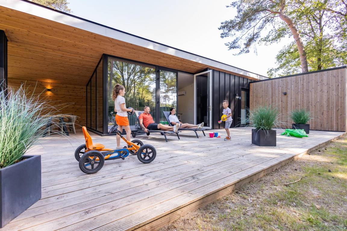 81 M² Bungalow ∙ 3 Bedrooms ∙ 6 Guests - Venlo