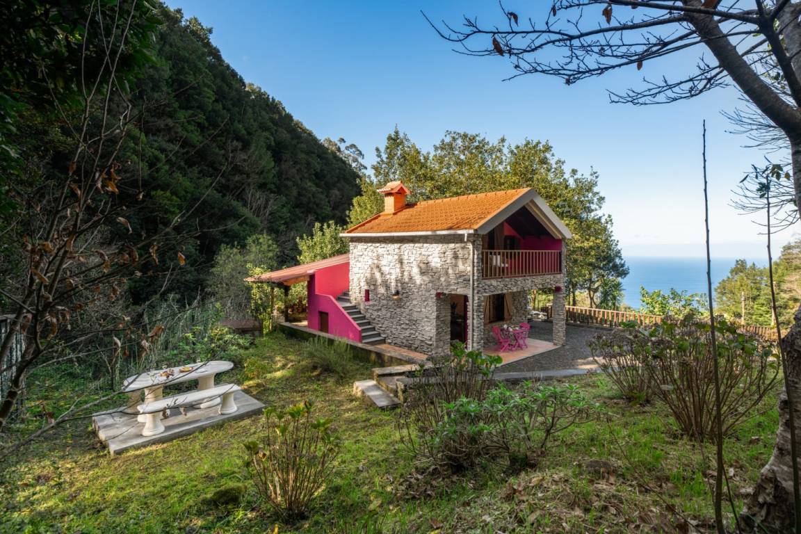 53 M² Chalé ∙ 1 Quarto ∙ 3 Hóspedes - Madeira