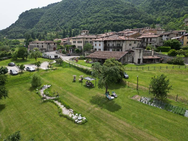 83 M² Farmhouse ∙ 3 Bedrooms ∙ 8 Guests - Limone Sul Garda