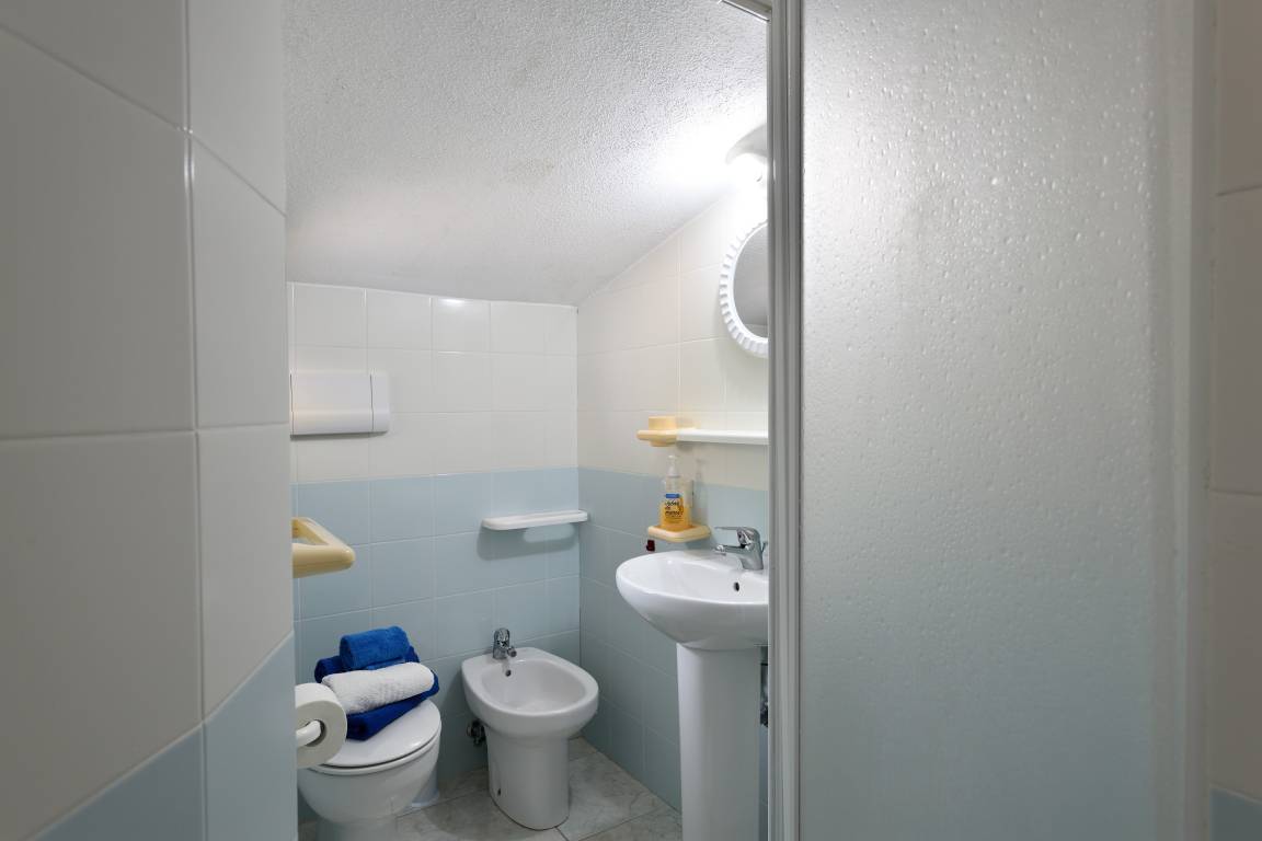 80 M² House ∙ 3 Bedrooms ∙ 6 Guests - Cala Gonone