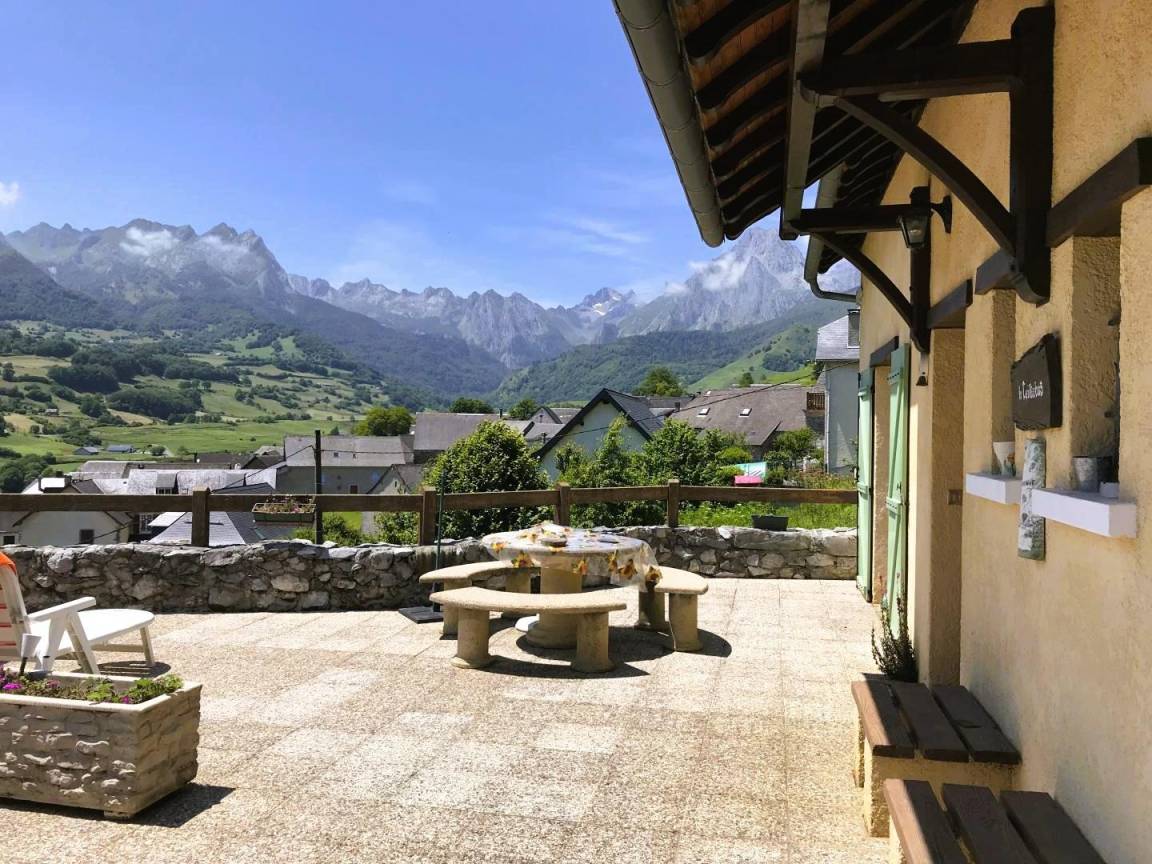 80 M² Gîte ∙ 2 Chambres ∙ 4 Personnes - Vallée d'Aspe