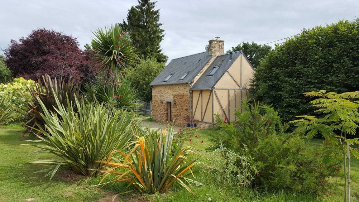 67 M² Gîte ∙ 1 Chambre ∙ 2 Personnes - Basse-Normandie