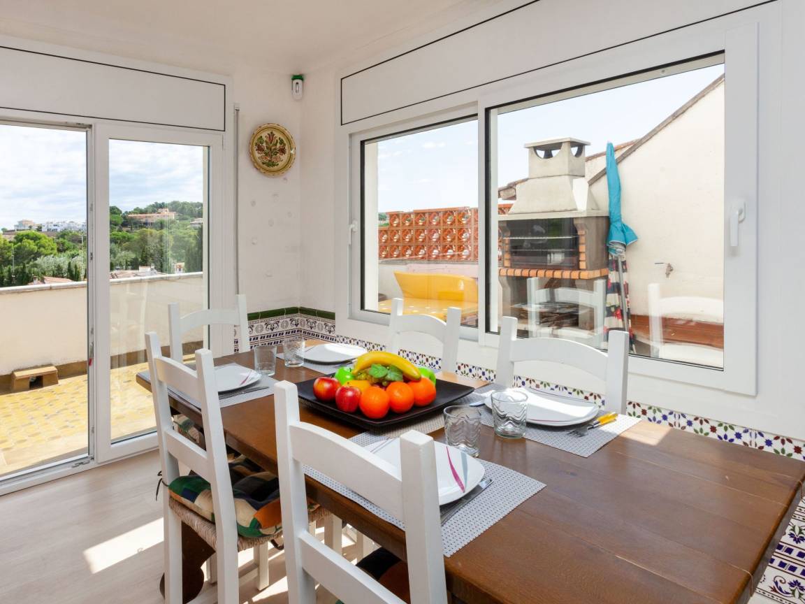 Casa Vacanza ∙ 5 Camere Da Letto ∙ 8 Ospiti - L'Escala