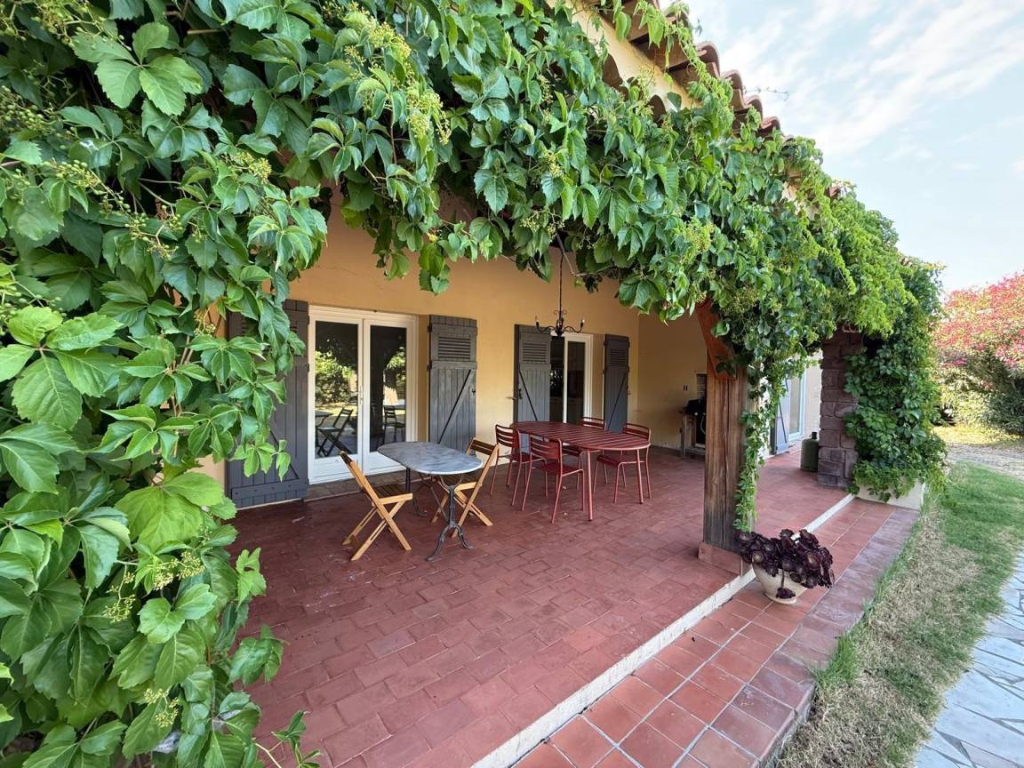 140 M² Casa ∙ 5 Habitaciones ∙ 8 Huéspedes - Ramatuelle