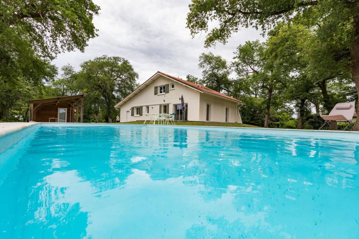 116 M² Gîte ∙ 3 Chambres ∙ 6 Personnes - Castets