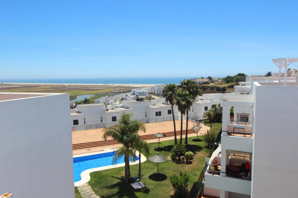 106 M² Apartamento ∙ 3 Habitaciones ∙ 6 Huéspedes - Conil de la Frontera