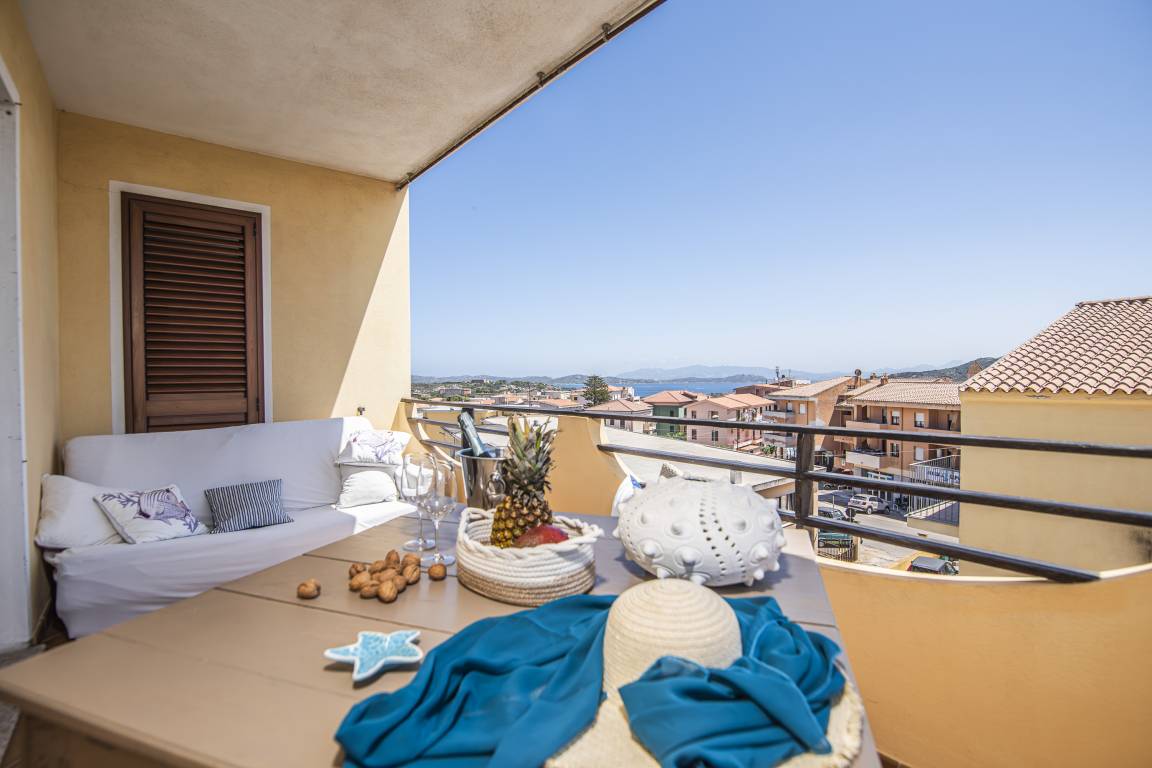 70 M² Apartment ∙ 1 Bedroom ∙ 4 Guests - La Maddalena