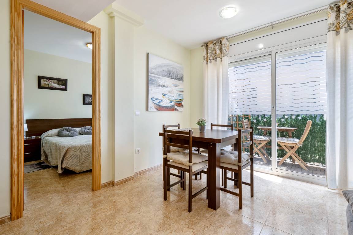 56 M² Apartamento ∙ 2 Habitaciones ∙ 4 Huéspedes - Sant Carles de la Ràpita