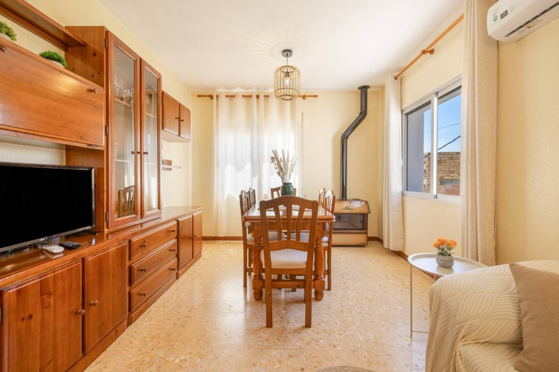 160 M² Casa ∙ 4 Habitaciones ∙ 8 Huéspedes - Tortosa