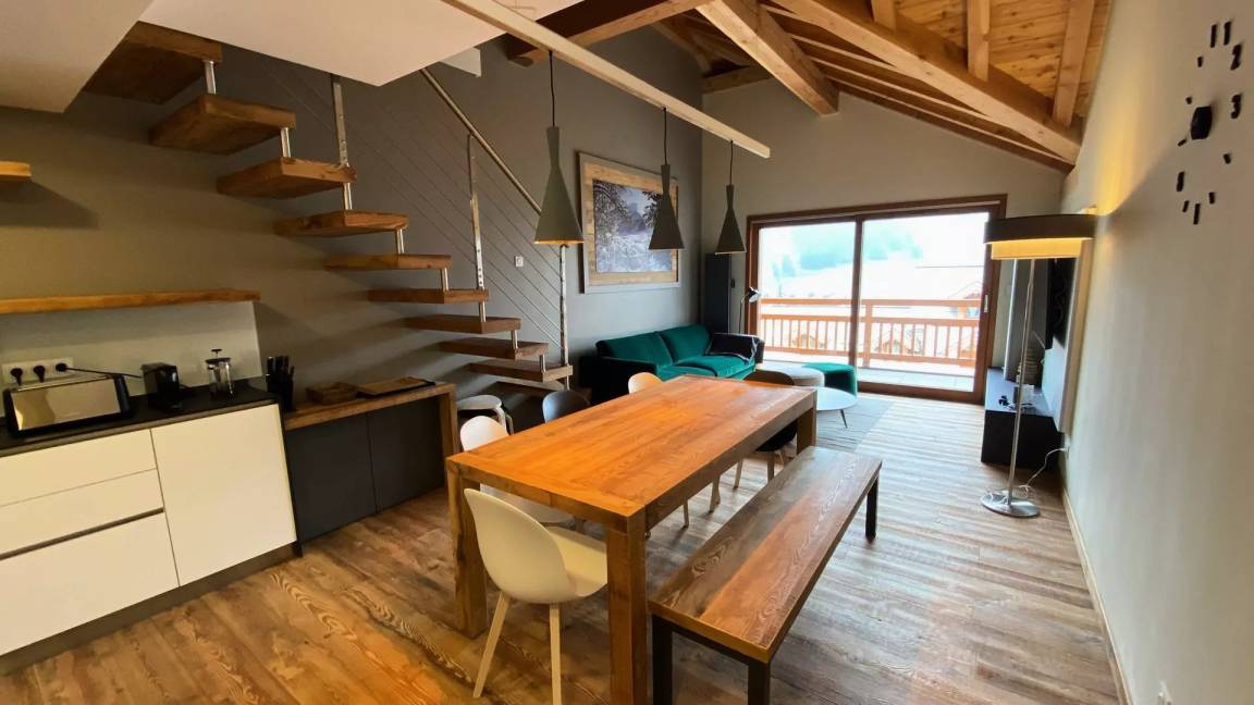 90 M² Apartment ∙ 4 Bedrooms ∙ 9 Guests - Sauze d'Oulx
