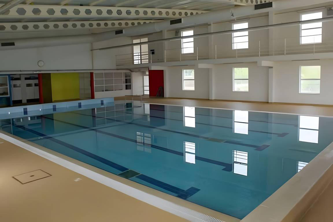 300 M² Maison De Vacances ∙ 3 Chambres ∙ 7 Personnes - Mogadouro