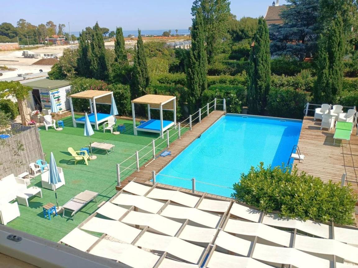 70 M² Appartement ∙ 2 Chambres ∙ 6 Personnes - Bari
