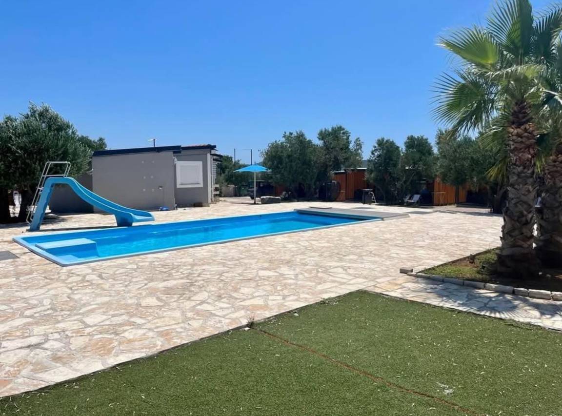 80 M² Casa ∙ 2 Camere Da Letto ∙ 4 Ospiti - Jezera