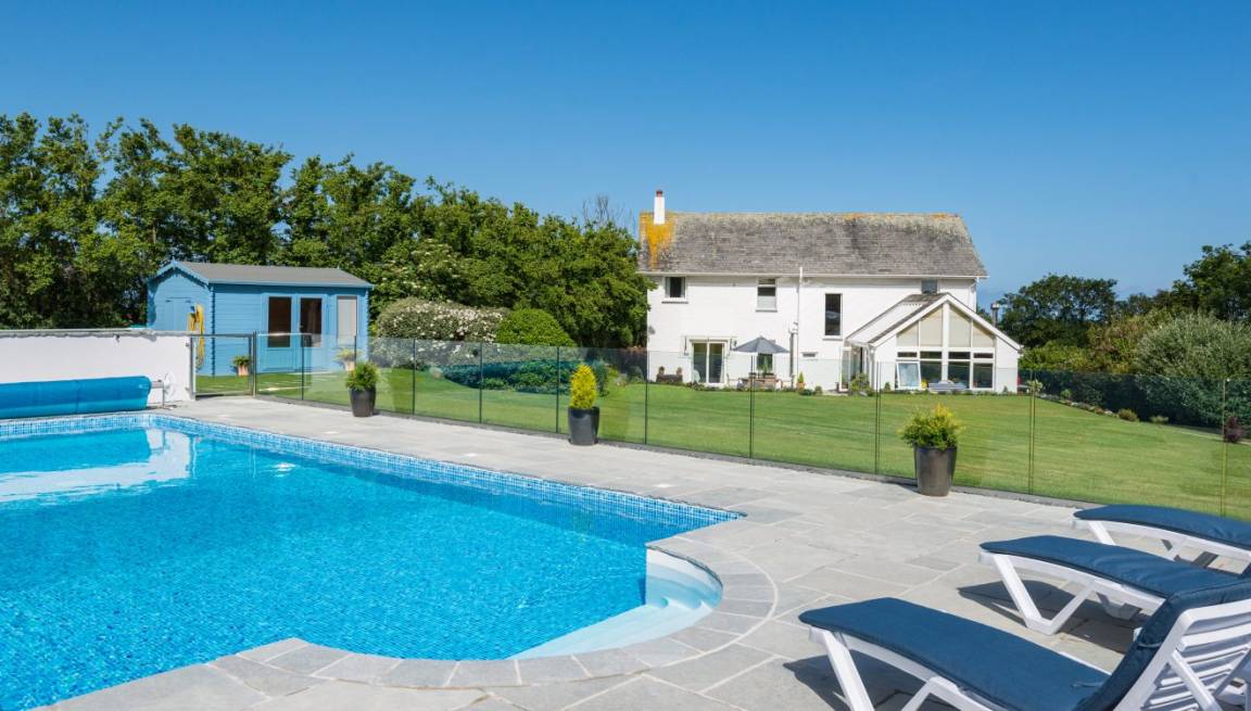 145 M² House ∙ 5 Bedrooms ∙ 10 Guests - Port Isaac