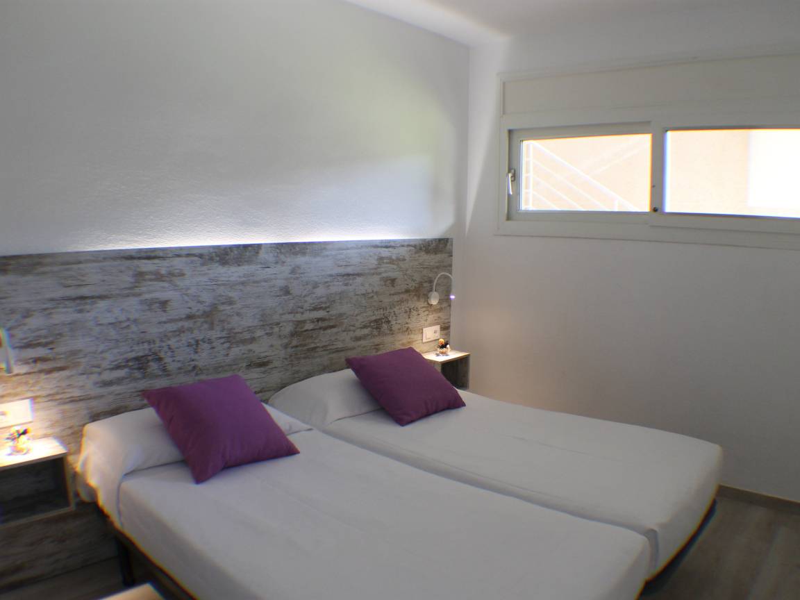 65 M² Apartment ∙ 2 Bedrooms ∙ 6 Guests - Cadaqués