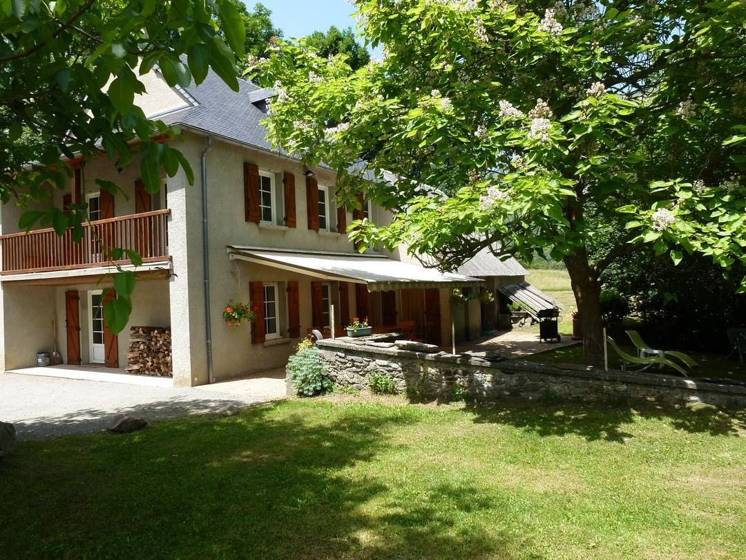 120 M² Gîte ∙ 4 Chambres ∙ 12 Personnes - Bagnères-de-Bigorre