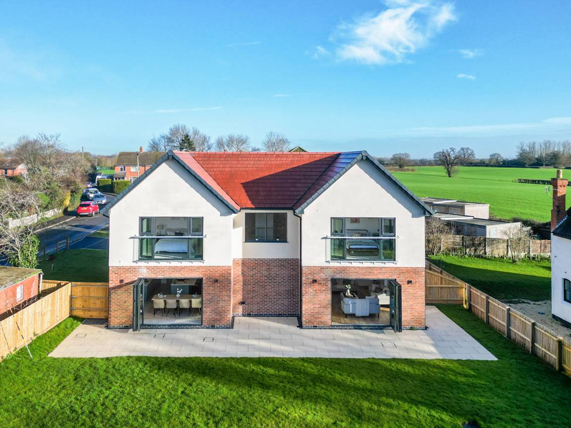 Cottage ∙ 4 Bedrooms ∙ 8 Guests - Malvern