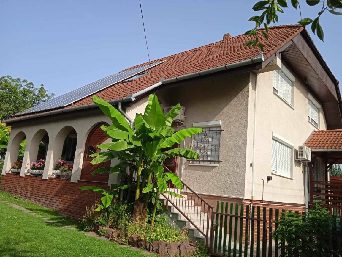 120 M² Ferienwohnung ∙ 3 Schlafzimmer ∙ 8 Gäste - Fonyód