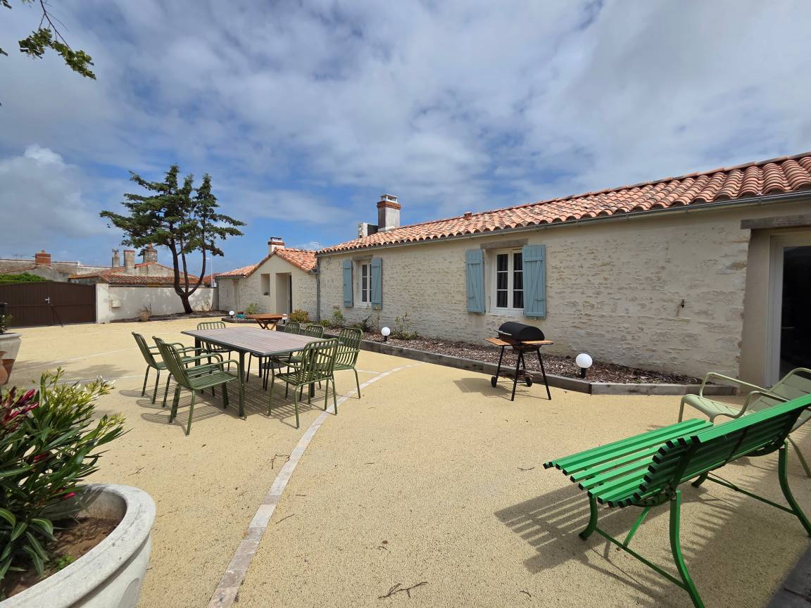 98 M² Maison De Vacances ∙ 3 Chambres ∙ 7 Personnes - L'Aiguillon-sur-Mer