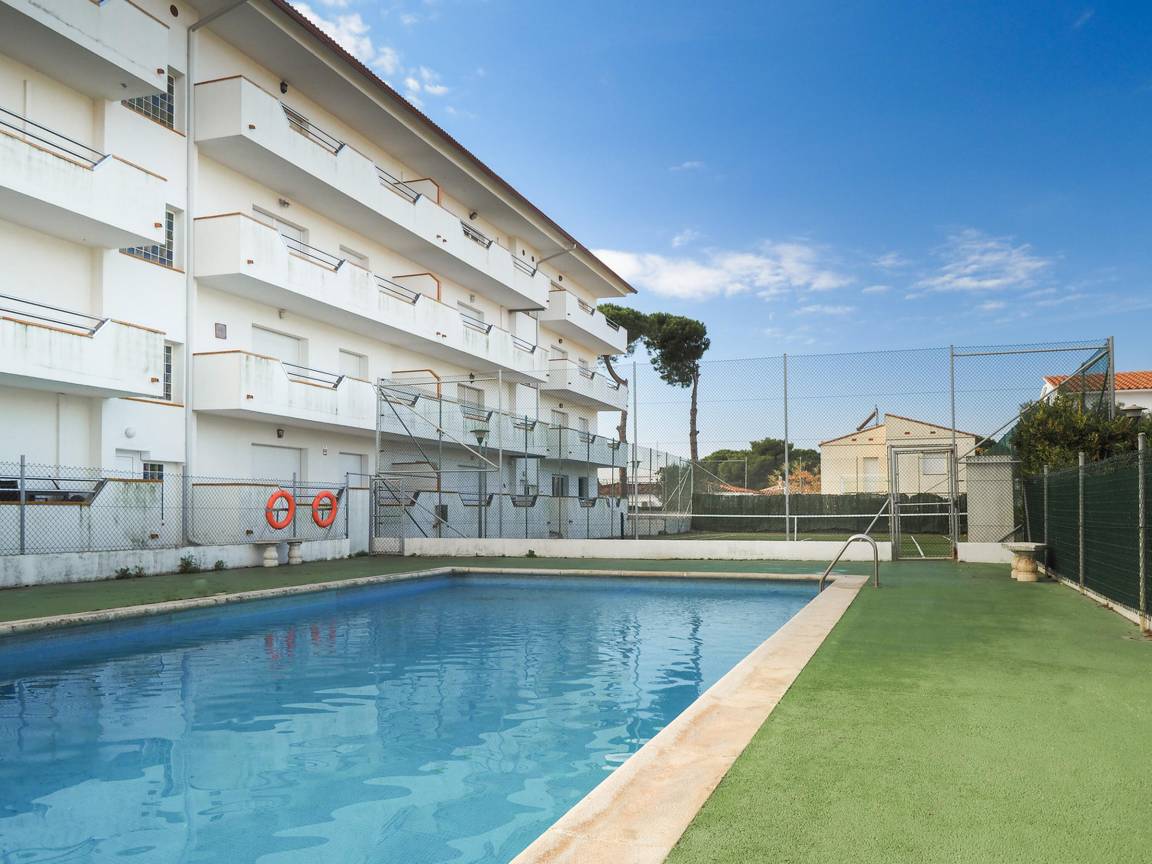 56 M² Apartamento ∙ 3 Habitaciones ∙ 4 Huéspedes - La Escala