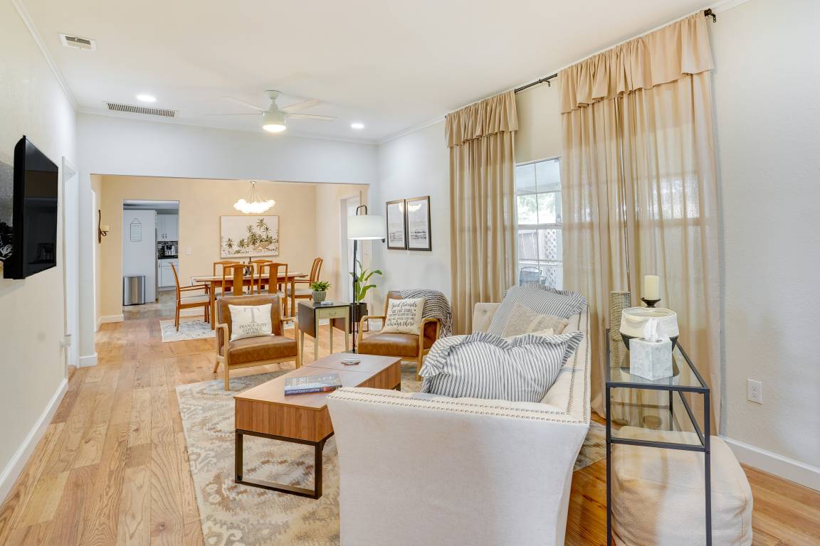 128 M² Cottage ∙ 3 Bedrooms ∙ 6 Guests - Carousel, Lake Wales