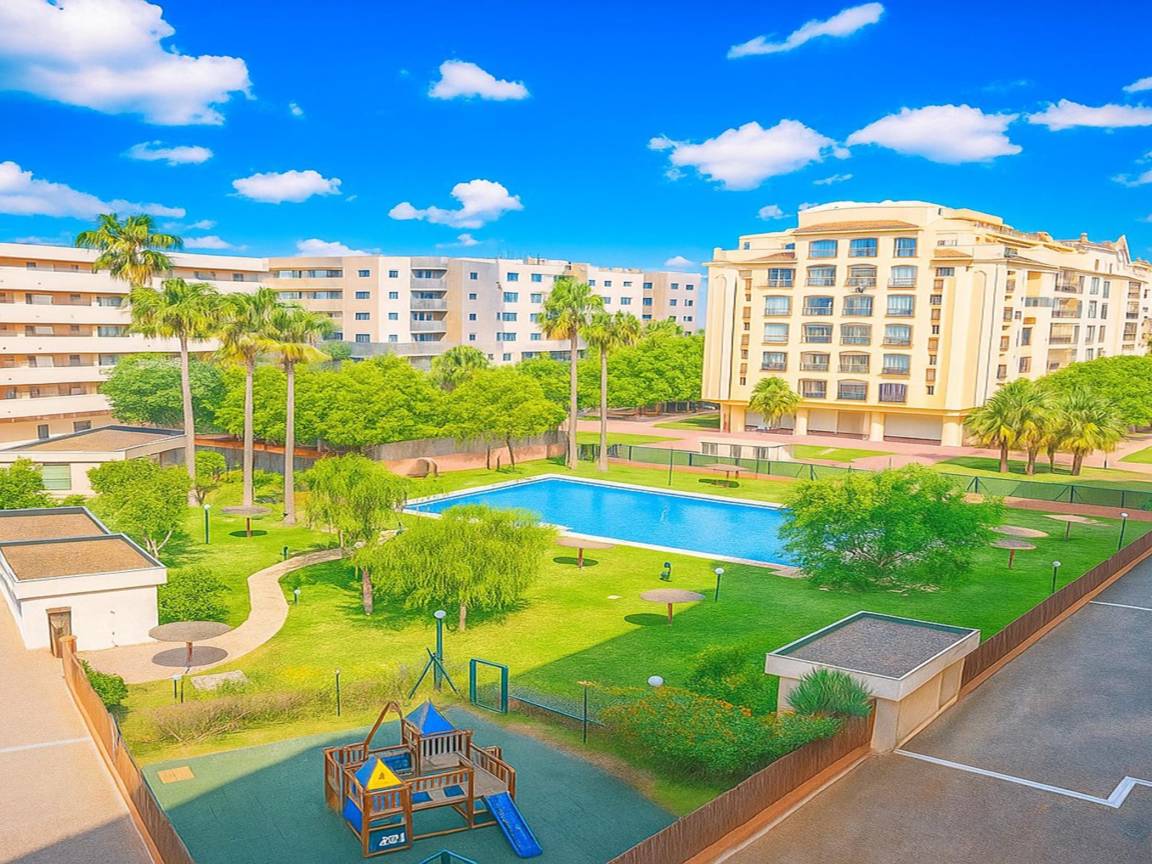 100 M² Apartamento ∙ 2 Habitaciones ∙ 4 Huéspedes - Estepona