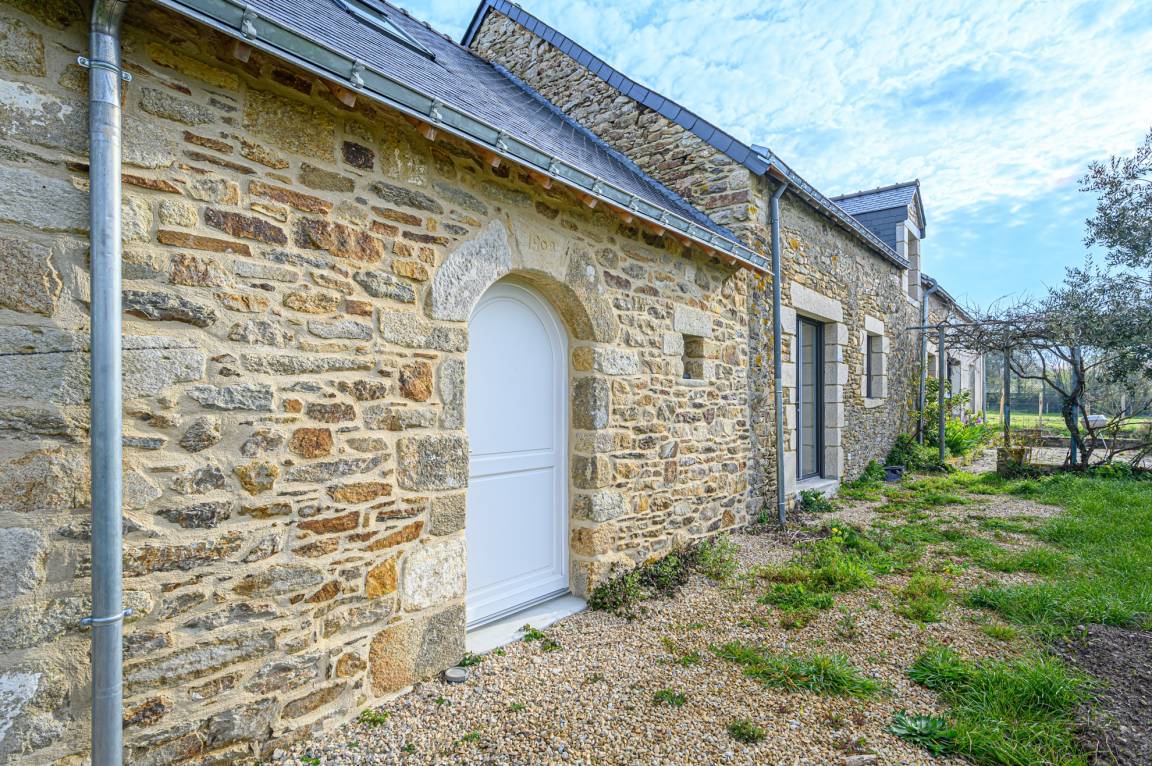 240 M² Maison De Vacances ∙ 7 Chambres ∙ 12 Personnes - Damgan