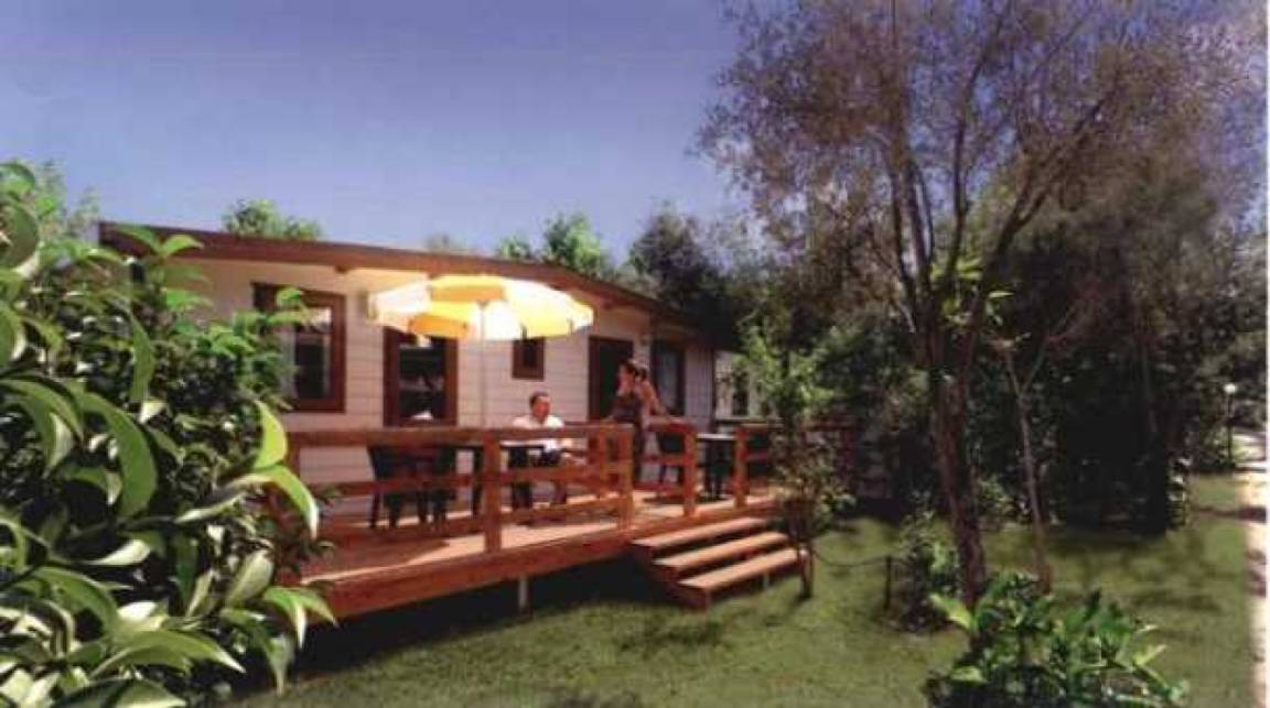 12 M² Camping-unterkunft ∙ 1 Schlafzimmer ∙ 2 Gäste - Salerno