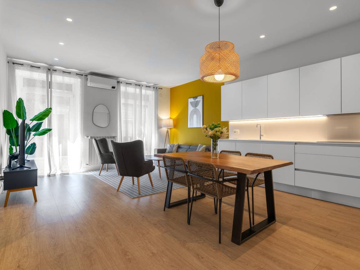 65 M² Appartement ∙ 2 Chambres ∙ 4 Personnes - Saint-Sébastien
