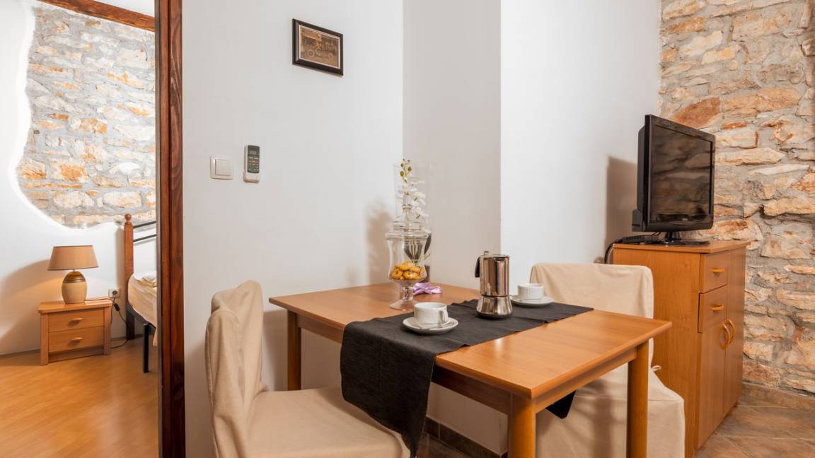 25 M² Apartment ∙ 1 Bedroom ∙ 2 Guests - Pula