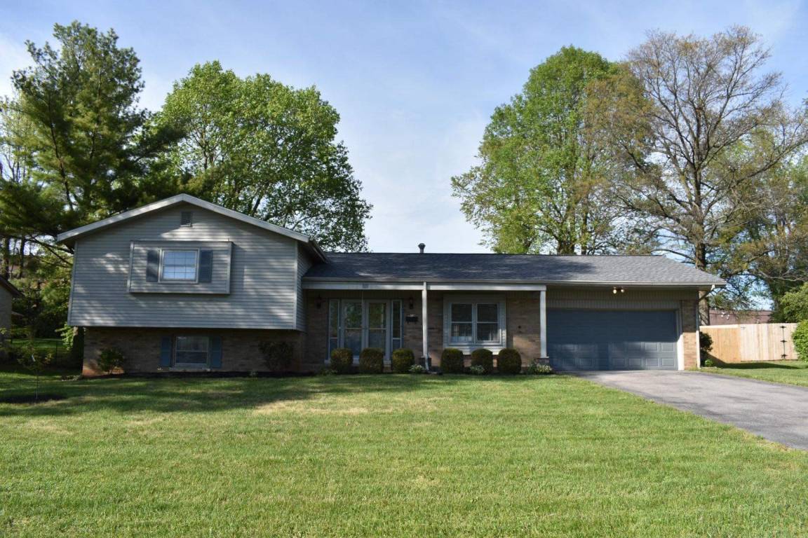 200 M² Casa ∙ 5 Habitaciones ∙ 12 Huéspedes - Lexington, KY