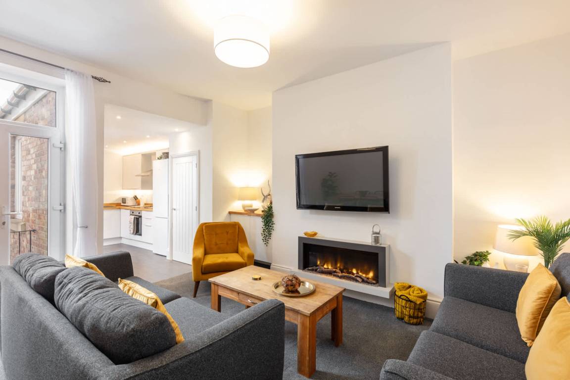 Apartment ∙ 4 Bedrooms ∙ 8 Guests - South Shields