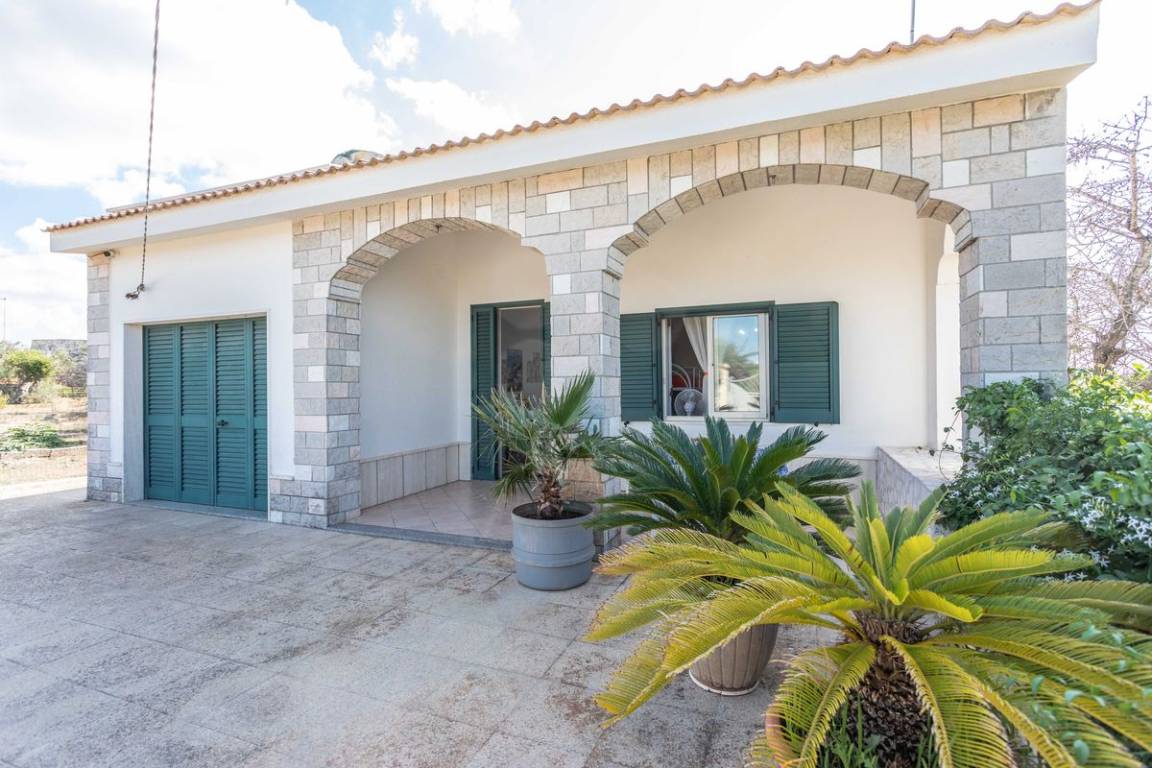 200 M² Villa ∙ 3 Schlafzimmer ∙ 10 Gäste - Torre San Giovanni