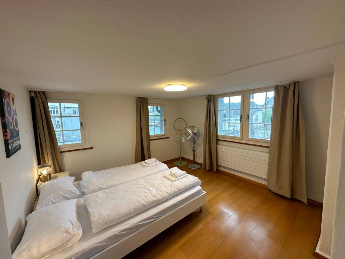 68 M² Apartment ∙ 2 Bedrooms ∙ 6 Guests - Winterthur