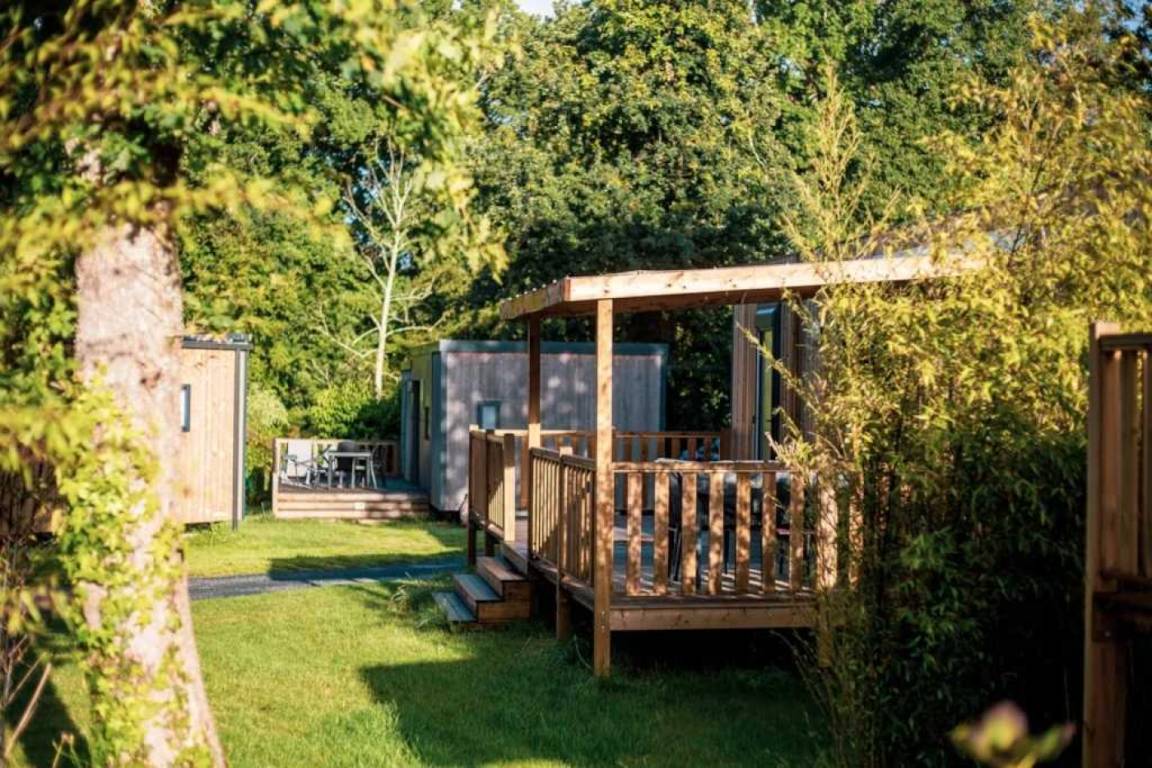 30 M² Camping ∙ 2 Personnes - Quimper