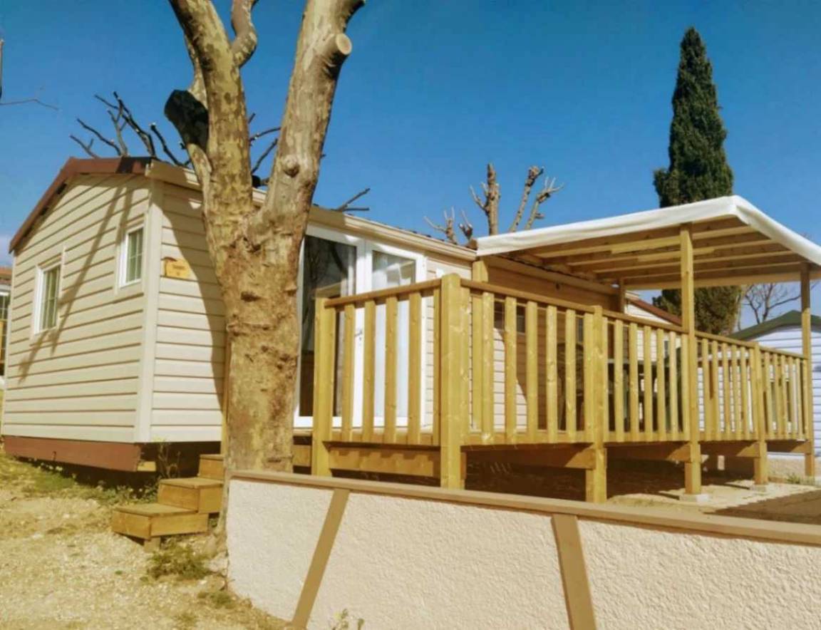 27 M² Camping ∙ 2 Bedrooms ∙ 4 Guests - Bandol