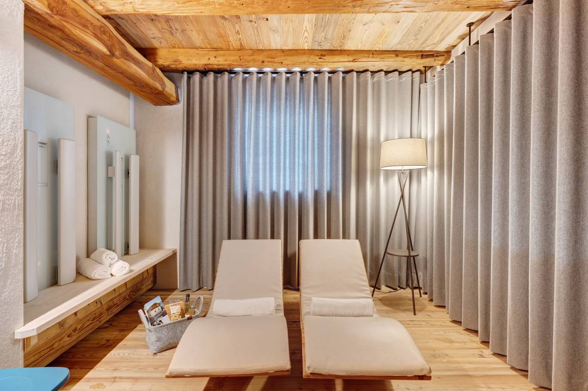 140 M² Chalet ∙ 2 Schlafzimmer ∙ 6 Gäste - Seiser Alm