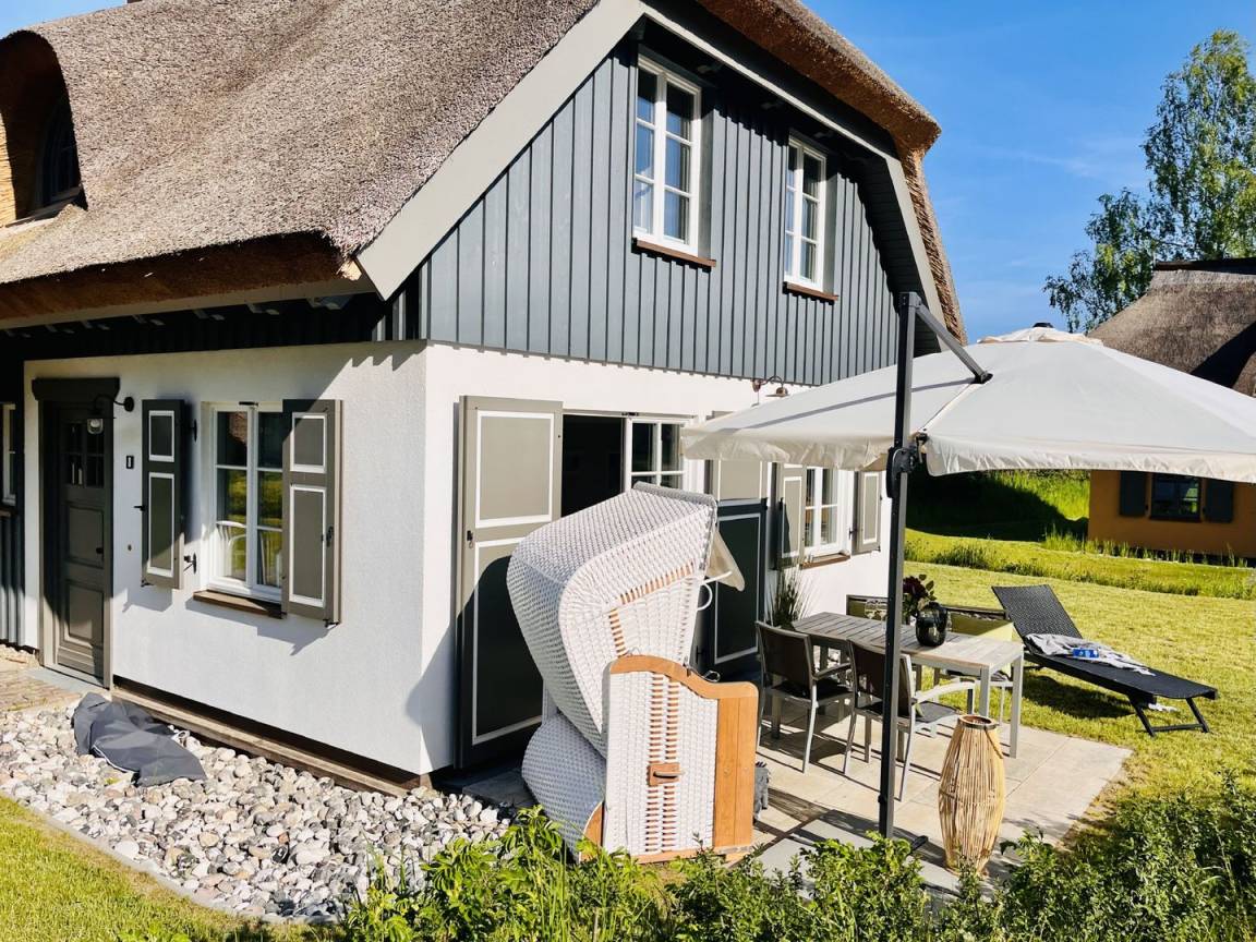 61 M² Ferienhaus ∙ 2 Schlafzimmer ∙ 4 Gäste - Putbus