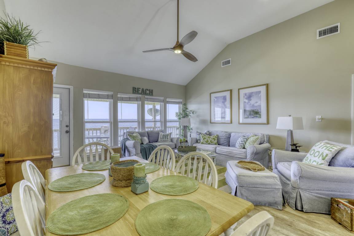 150 M² House ∙ 4 Bedrooms ∙ 11 Guests - Dauphin Island, AL