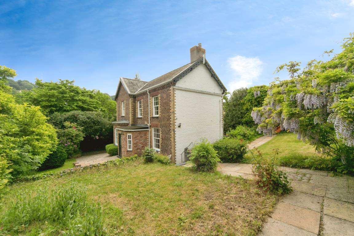 Cottage ∙ 4 Bedrooms ∙ 8 Guests - Conwy