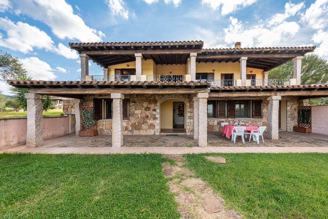 70 M² Apartment ∙ 2 Bedrooms ∙ 5 Guests - Siniscola