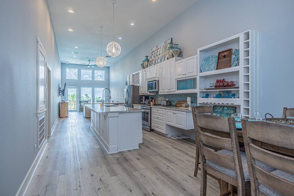 121 M² Condo ∙ 2 Bedrooms ∙ 8 Guests - Galveston, TX