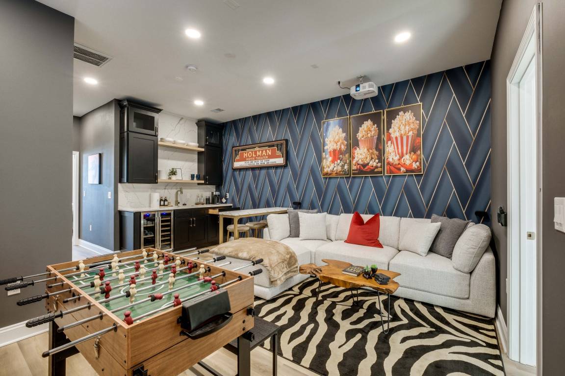 167 M² Apartment ∙ 4 Bedrooms ∙ 8 Guests - Richmond, VA